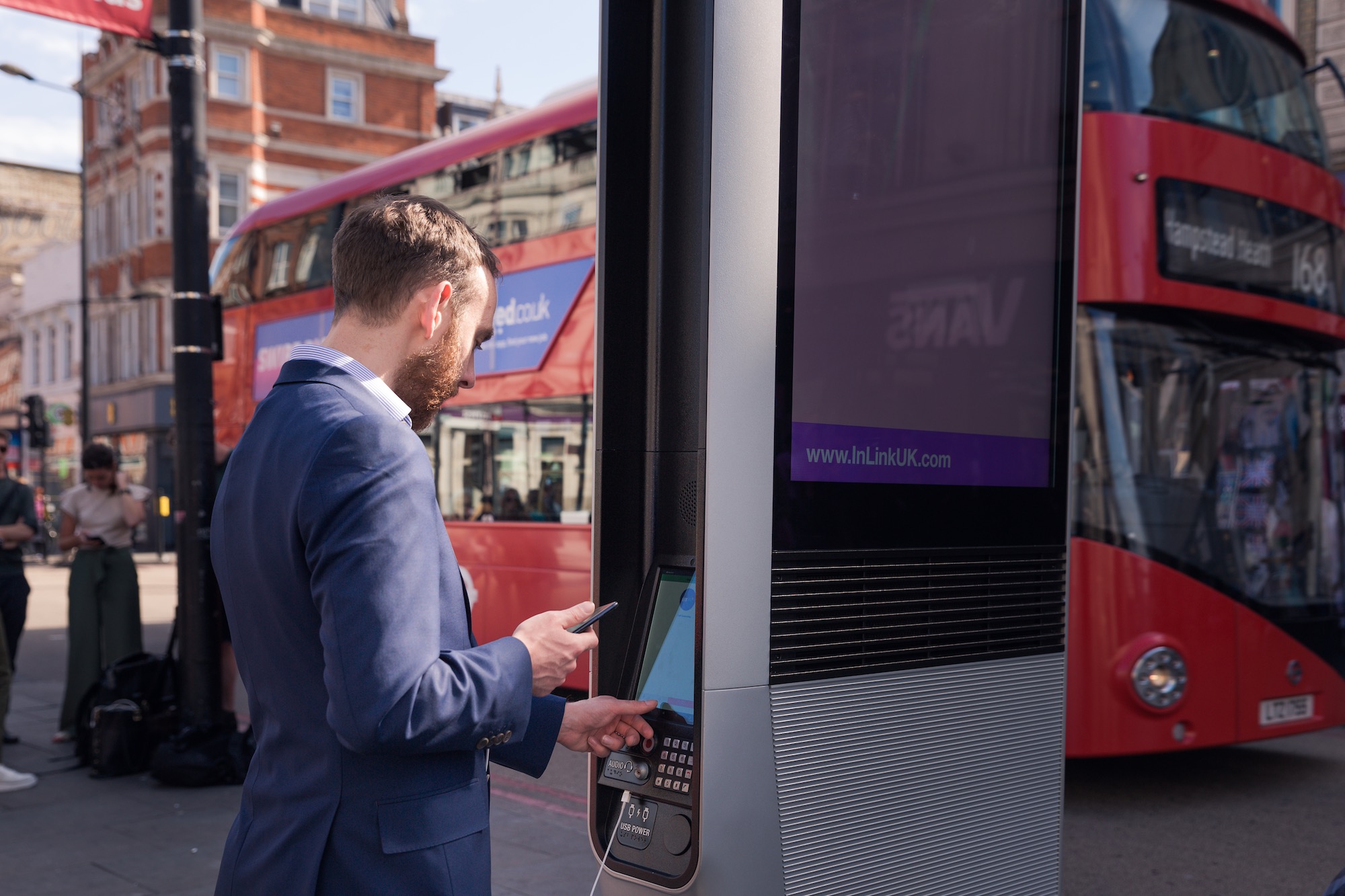 BT’s new free WiFi and phone kiosks go live in London – SEENIT